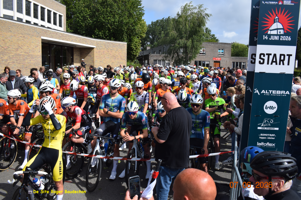 QUELQUES IMAGES. « MUUR JUNIORS CLASSIC ». GERAARDSBERGEN/GRAMMONT. 07/ ...